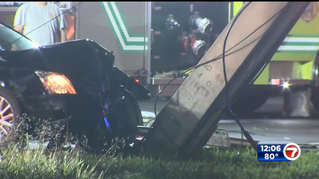 1 Dead After Multi Vehicle Crash At West Miami Dade Intersection Wsvn