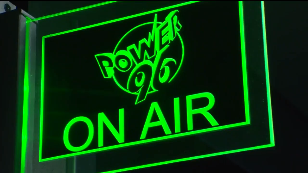 Power 96’s DJ Zog takes Deco behind the scenes of morning show - WSVN ...