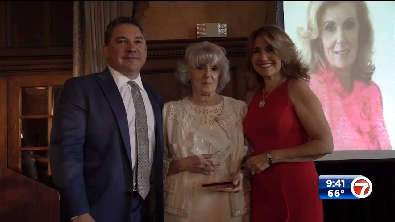 Mother of WSVN owners given lifetime achievement award - WSVN 7News ...