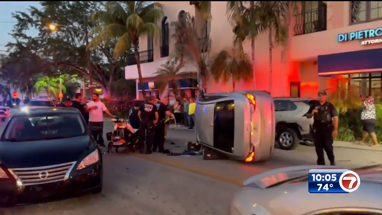 Suspected Drunk Driver Crashes In Fort Lauderdale 1 Person Sent To