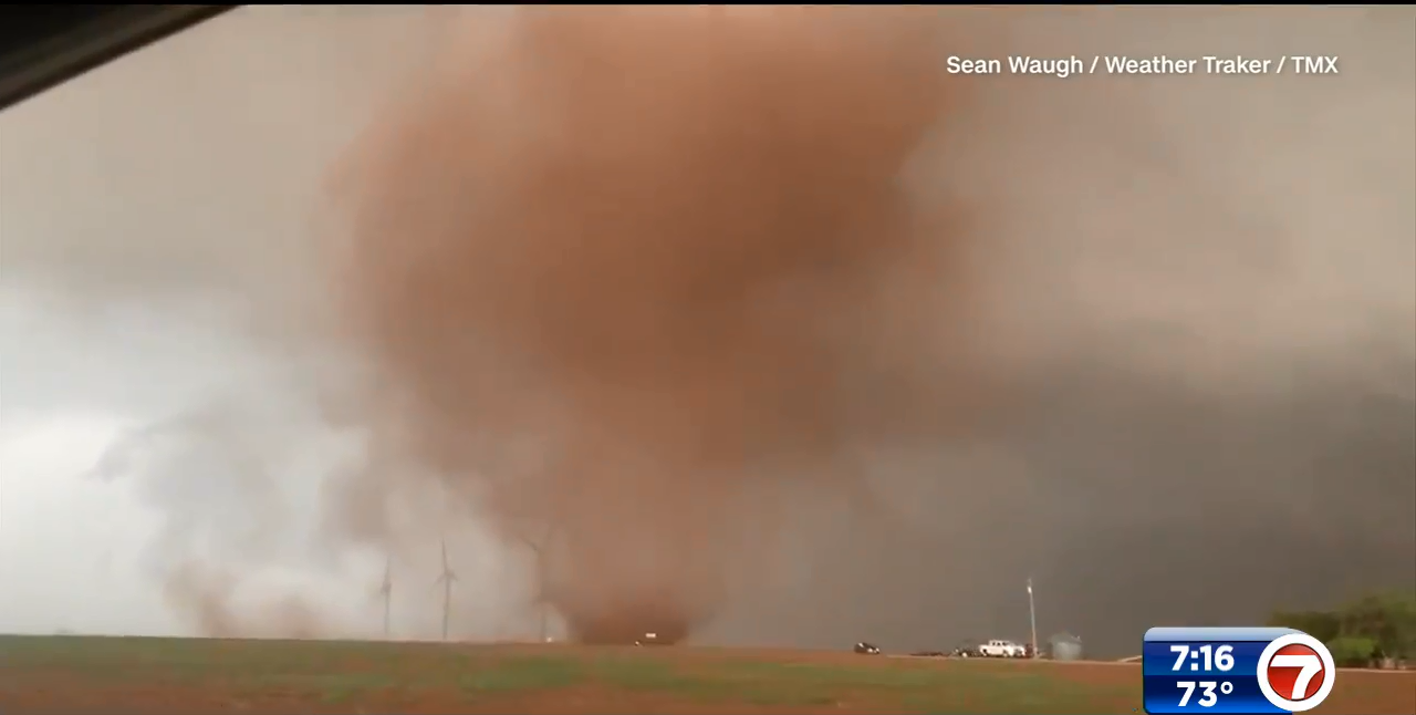 Tornadoes strike Texas, Oklahoma, cause widespread damage - WSVN 7News ... Tornadoes strike Texas, Oklahoma, cause widespread damage - WSVN 7News ...