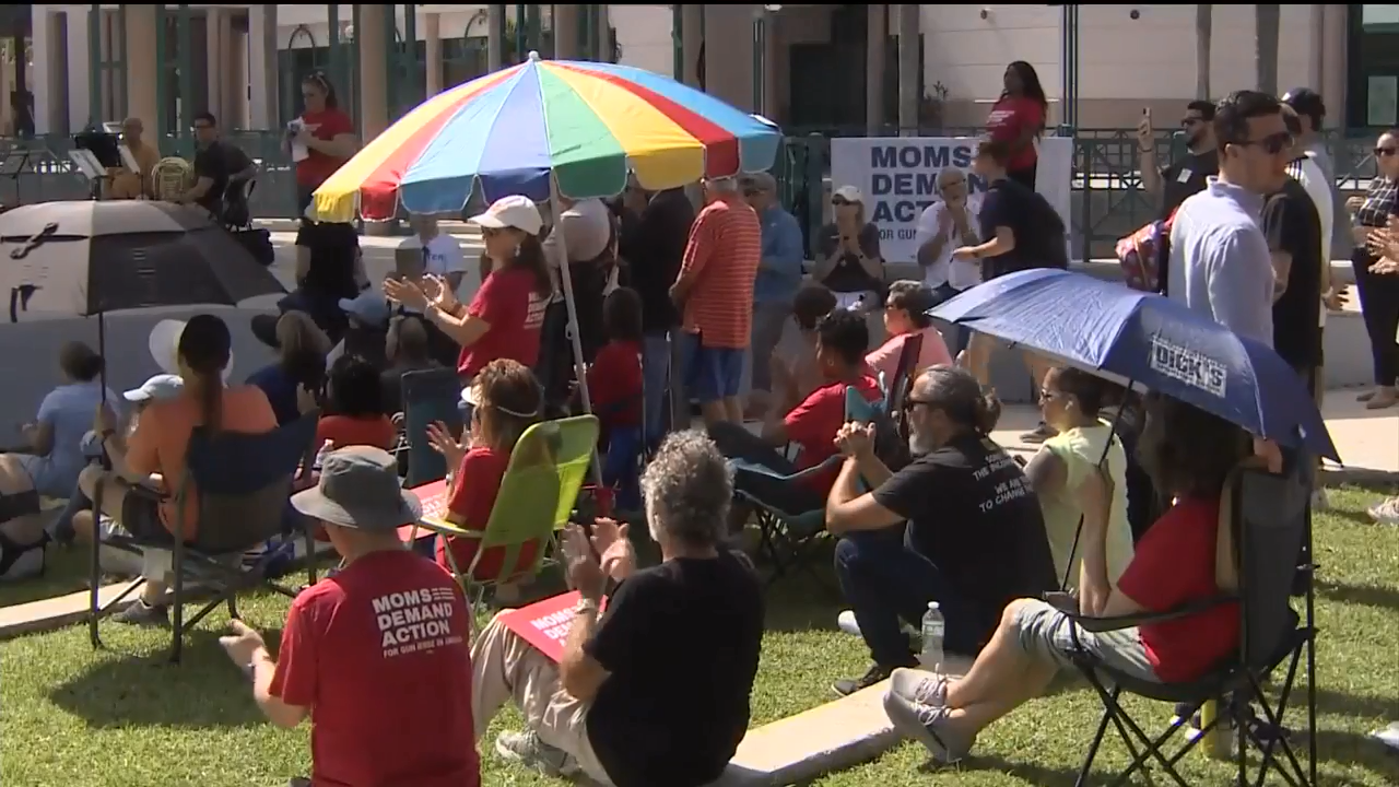 Mothers, students call for gun reform at Sunrise vigil in wake of ...