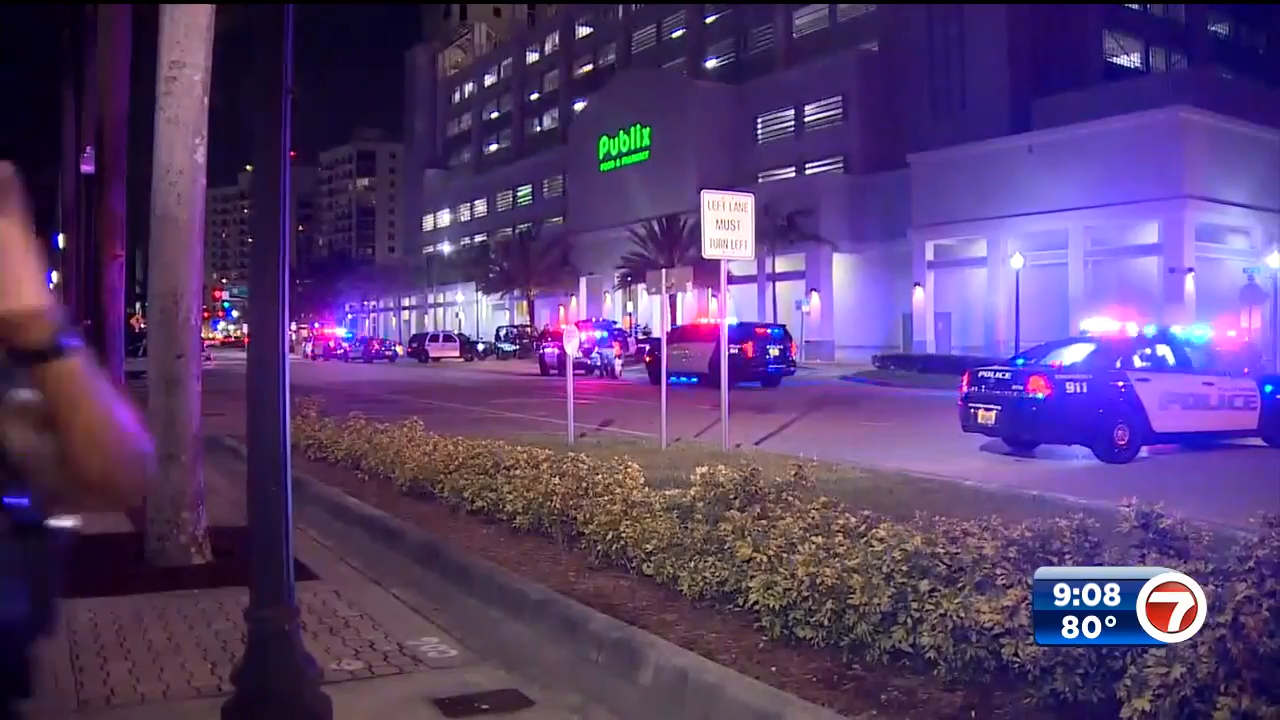 Man Hospitalized After Shooting At Publix In Hollywood Involving
