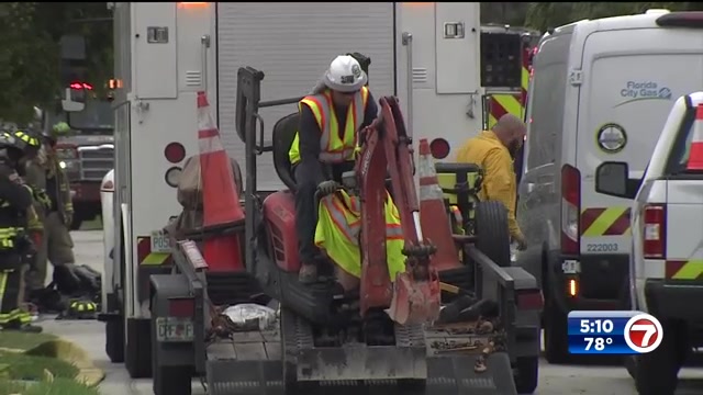 Crews cap gas leak that caused street closures in Miramar - WSVN 7News ...