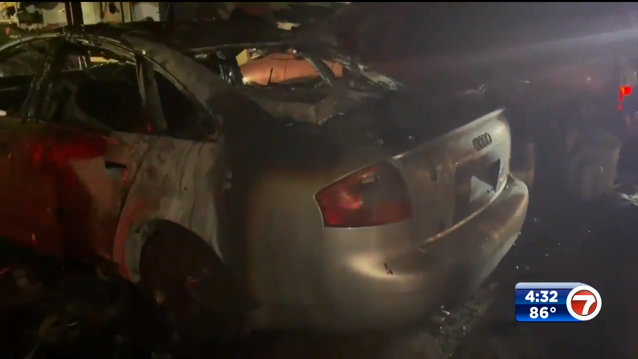 Crews put out auto shop fire in Lauderhill - WSVN 7News | Miami News ...