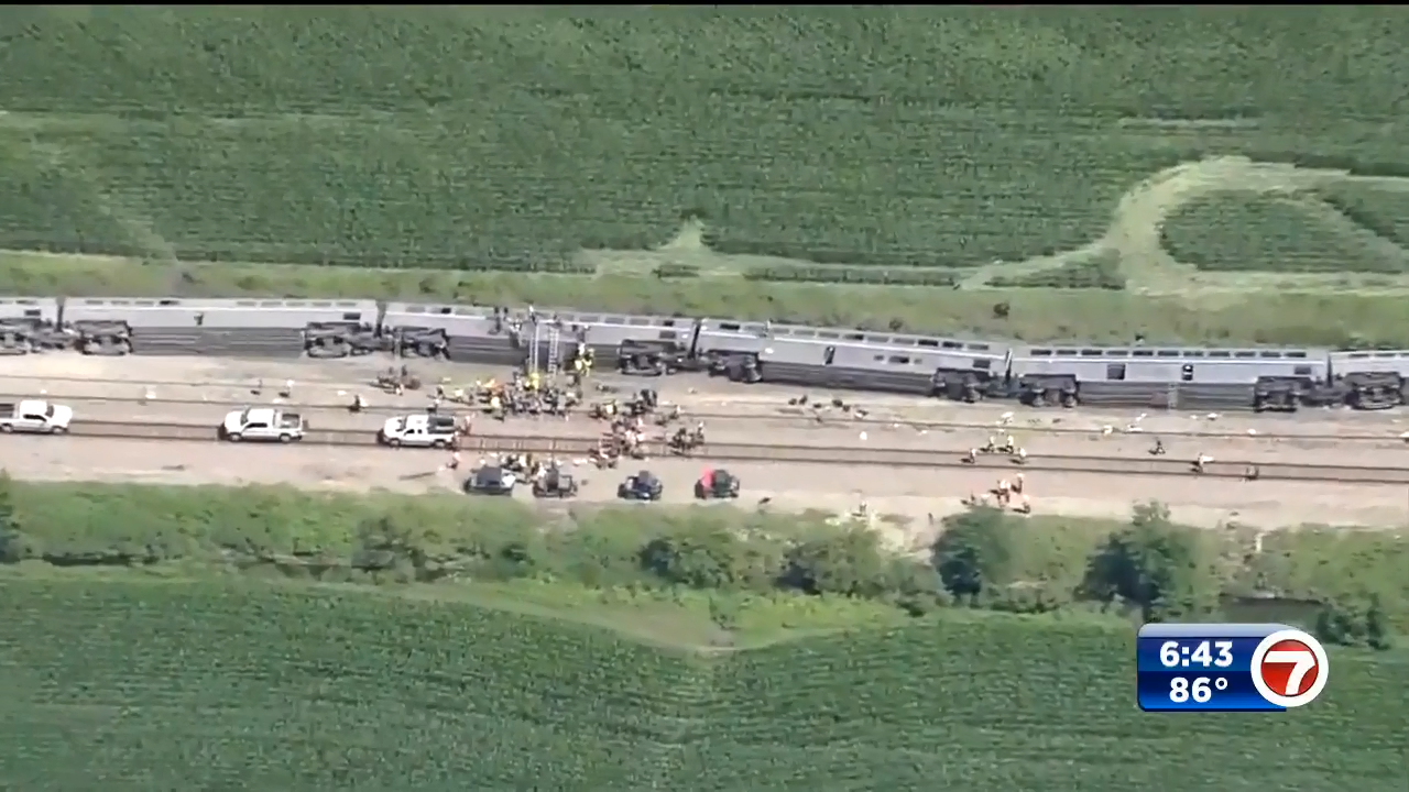 Official: Upgrades urged at Amtrak crash site, but no action - WSVN ...