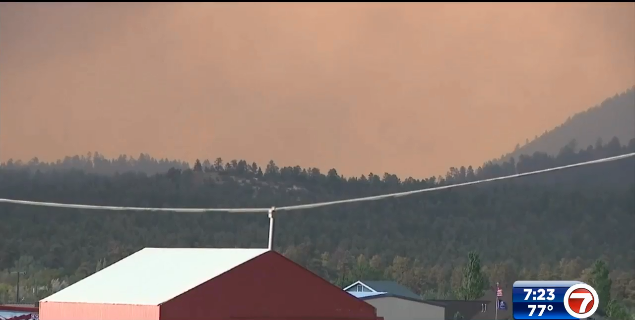 Hundreds are urged to evacuate due to wildfire in Flagstaff, Arizona ...
