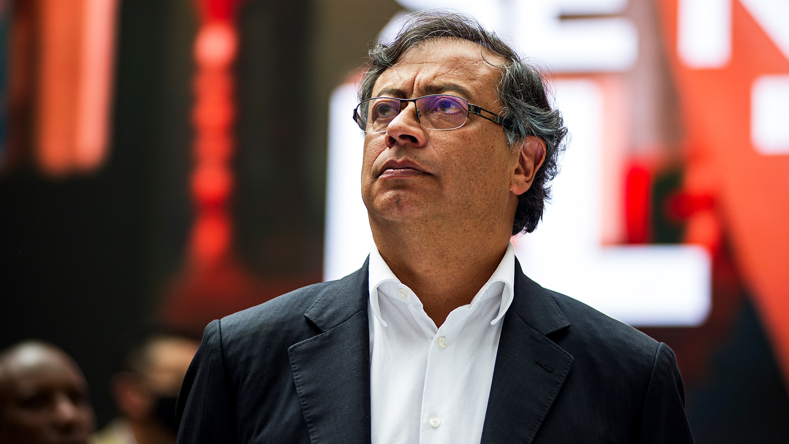 Left-wing candidate and former guerilla Gustavo Petro wins Colombian ...