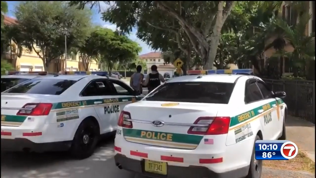 3 women injured in SW Miami-Dade shooting; subject detained – WSVN ... 3 women injured in SW Miami-Dade shooting; subject detained – WSVN ...