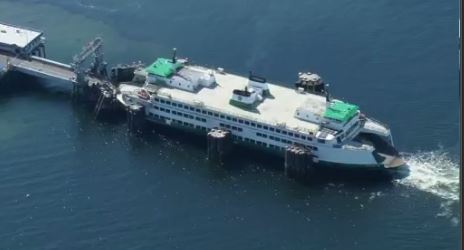 Ferry terminal in Seattle closed after boat crash - WSVN 7News | Miami ...