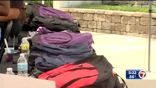 Miami Gardens hosts 8th Back to School Book Bag Drive - WSVN 7News ...