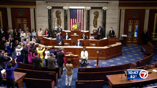 Congress Oks Democrats Climate Health Bill A Biden Triumph Wsvn