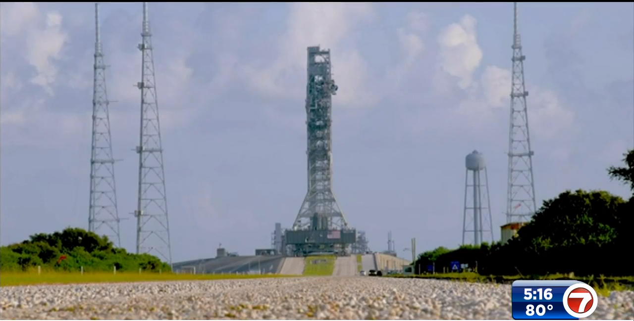 Watch NASA’s mega moon rocket roll out to the launchpad ahead of ...