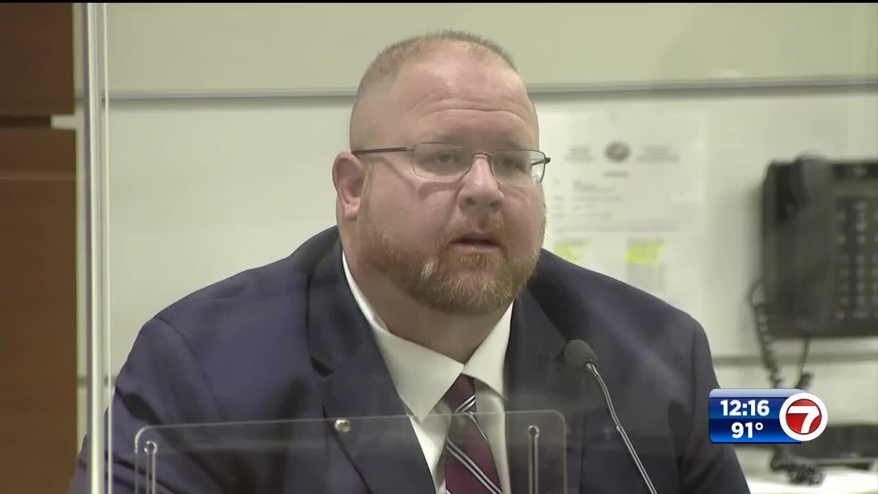 Former Hollywood Police Officer Matthew Barbieri takes stand in rough ... Former Hollywood Police Officer Matthew Barbieri takes stand in rough ...