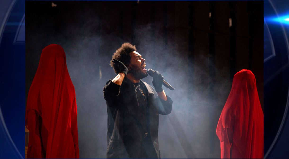 The Weeknd cancels Los Angeles show mid-song due to vocal issues - WSVN ...