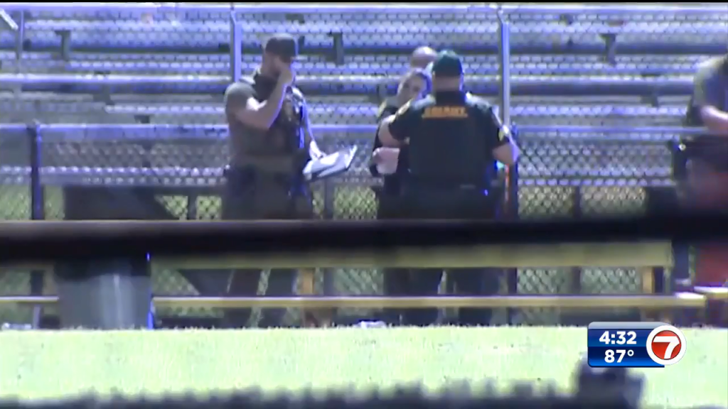New video of shooting that hurt 4 at sporting event at Boyd Anderson ...