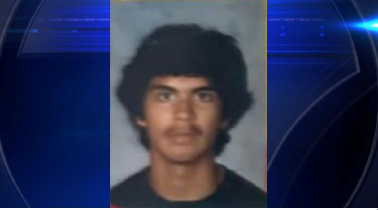 Search underway for 15-year-old boy who went missing in Hollywood ...