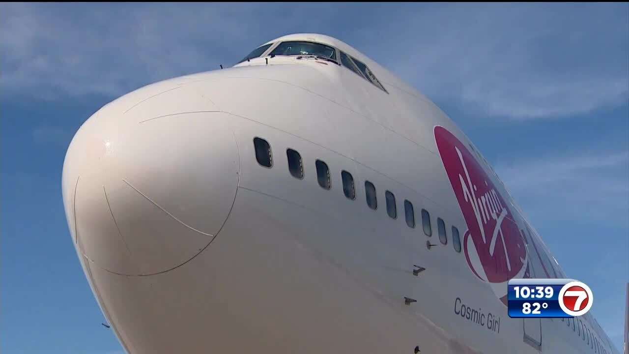 Virgin Orbit 747 refuels at Fort Lauderdale-Hollywood International ...