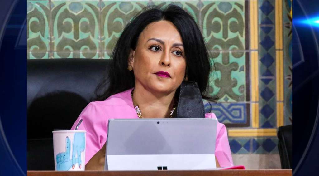 Los Angeles City Council president resigns from leadership role after ...