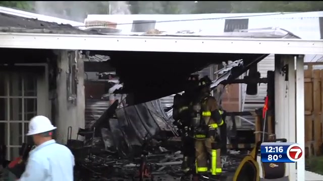 RV catches fire behind Cutler Bay house, flames spread to home – WSVN ... RV catches fire behind Cutler Bay house, flames spread to home – WSVN ...