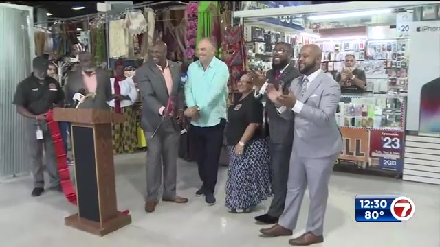 Grand Opening Held For Newly Relocated Opa Locka Flea Market Wsvn