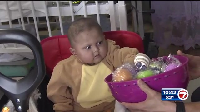 Staff at Holtz Children’s Hospital, Broward Health Medical Center dress ...
