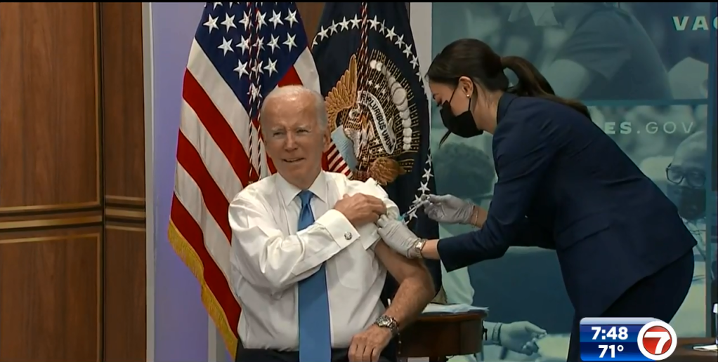 Biden gets updated COVID-19 booster shot, promotes vaccine – WSVN 7News ...