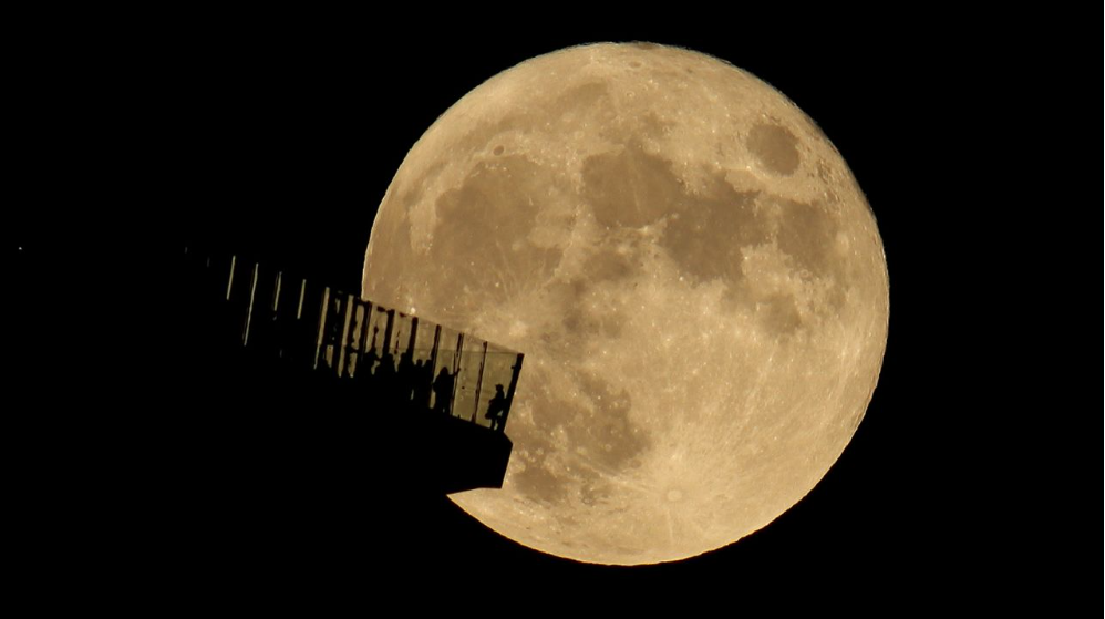 Watch the hunter’s moon rise in the sky this weekend - WSVN 7News ...