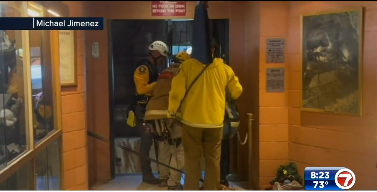 5 tourists trapped about 200 feet underground at Arizona’s Grand Canyon ...