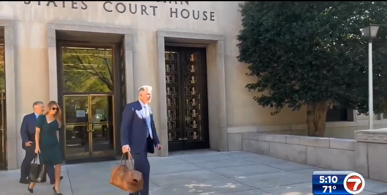 Trump lawyers and DOJ met in sealed court hearing related to Mar-a-Lago ... Trump lawyers and DOJ met in sealed court hearing related to Mar-a-Lago ...