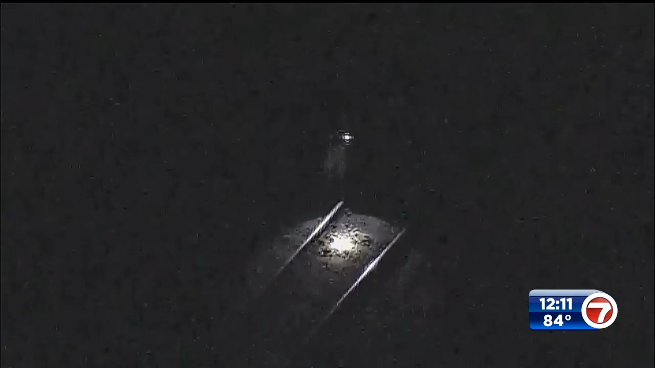 One dead after being struck by Tri-Rail train in Oakland Park - WSVN ...