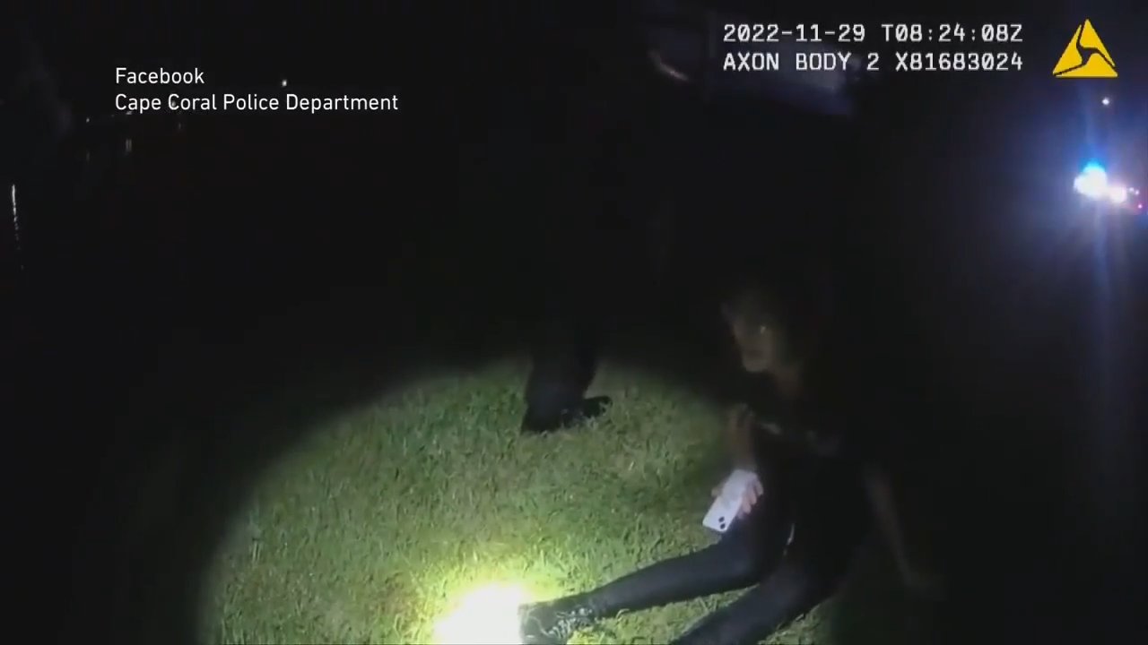 Police Save Woman Who Drove Car Into Canal Wsvn 7news Miami News