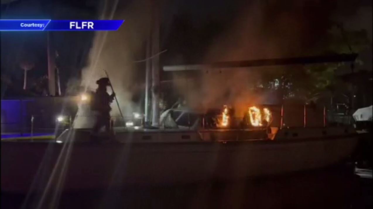 Sailboat catches fire behind Fort Lauderdale home; no reported injuries ...
