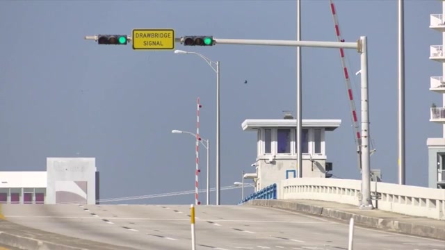 Drawbridge operator avoids prison for bicyclist’s death - WSVN 7News ...