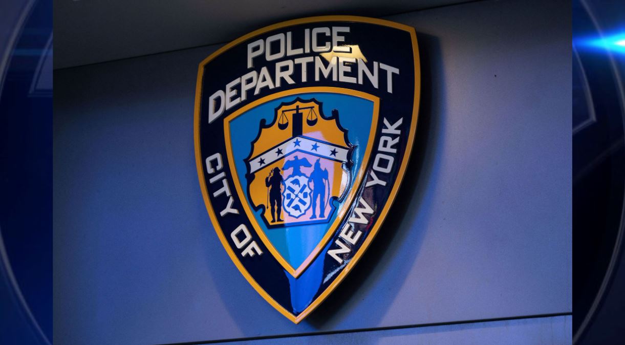 2 men arrested, 1 with Nazi arm-band, accused of making threats to ...