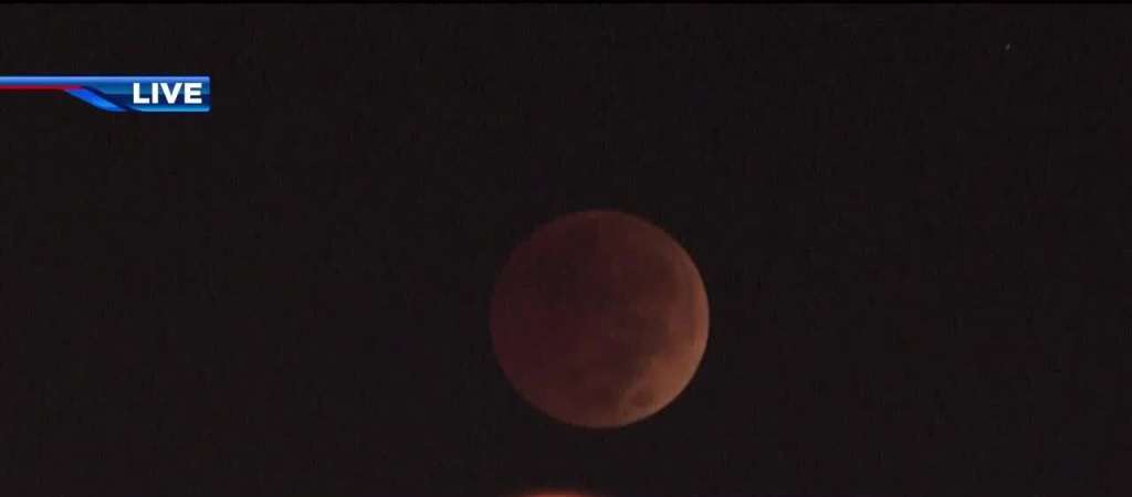 Full moon will turn an eerie red during the total lunar eclipse – WSVN ...