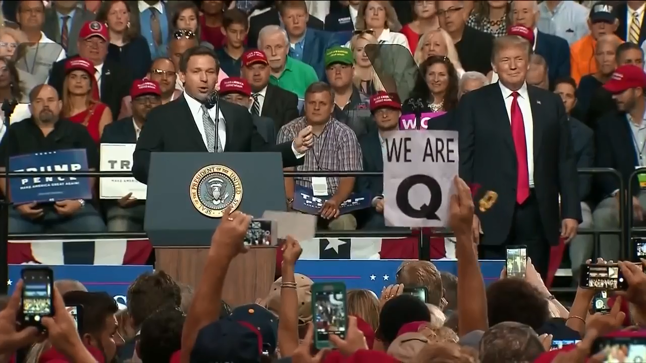Trump vs. DeSantis: A simmering rivalry bursts into view - WSVN 7News ...