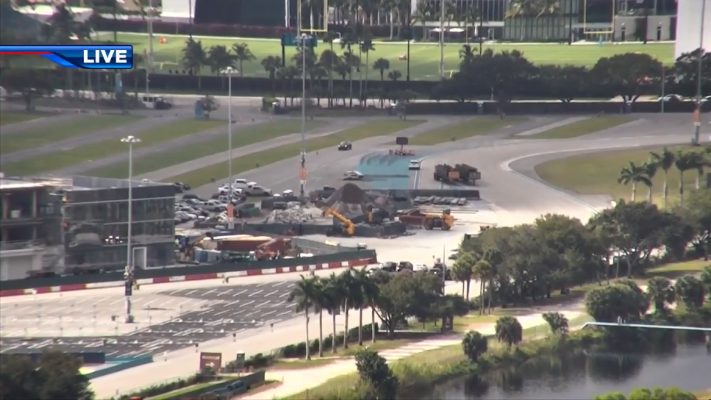 Worker injured after falling from flatbed truck at Hard Rock Stadium ...