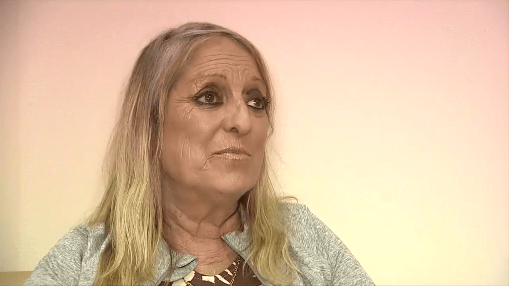 Hollywood mother receives kidney donation from son amid donor shortage ...