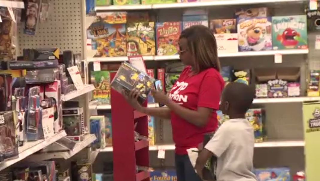 Children and teens take part in 5th Shop with a Boss event at Hollywood ...