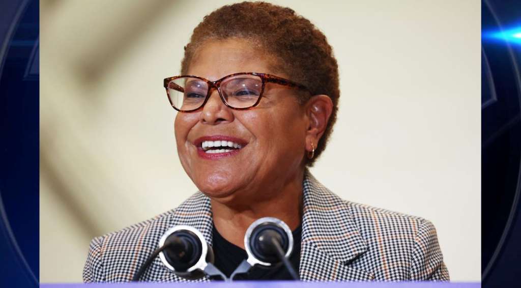 Karen Bass Sworn In As First Female Mayor Of Los Angeles By Kamala