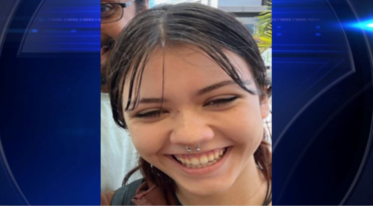 15-year-old girl missing out of Coconut Creek found safe - WSVN 7News | Miami News, Weather ...