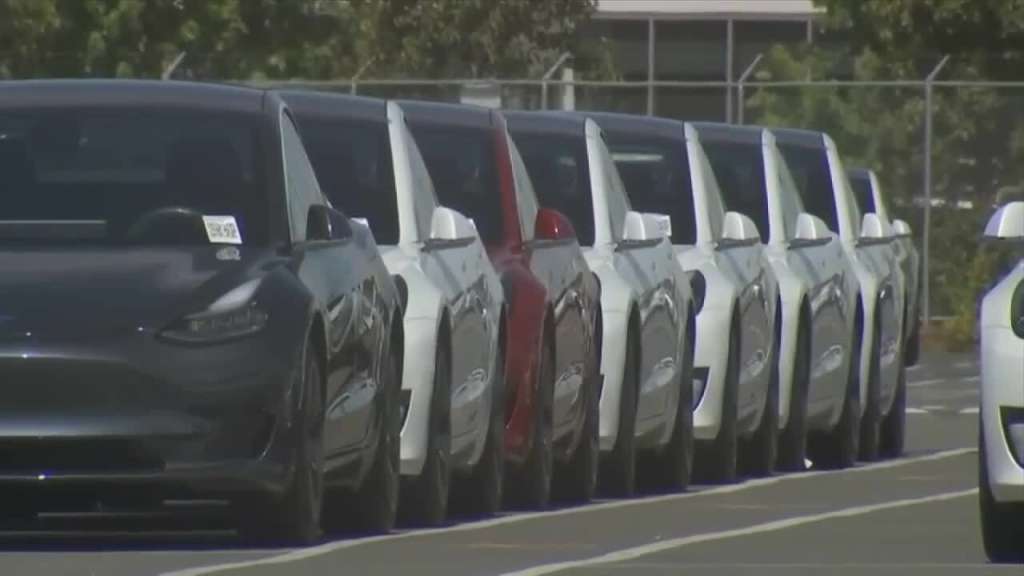 Tesla delivered a record 1.3 million vehicles in 2022, but it still ... Tesla delivered a record 1.3 million vehicles in 2022, but it still ...