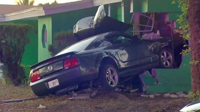 Car caught on camera crashing into home in Miramar - WSVN 7News | Miami ...