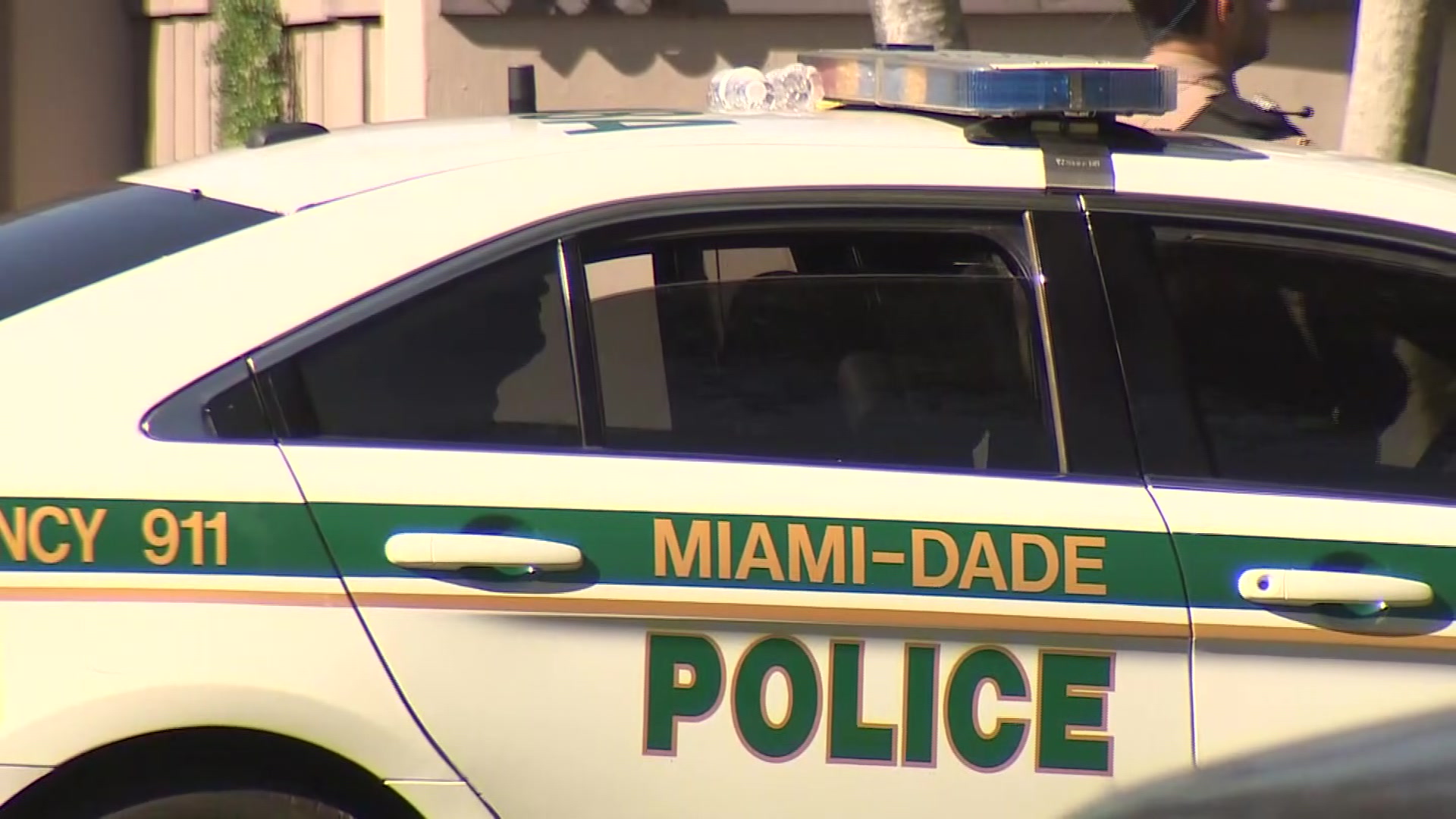 1 hospitalized following shooting in NW Miami-Dade - WSVN 7News | Miami News, Weather, Sports ...