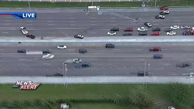 Box truck rollover crash blocks 5 lanes of traffic on Turnpike in SW Miami-Dade – WSVN 7News ...