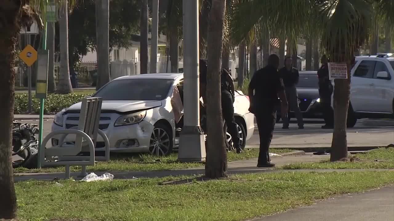 2 injured after police cruiser crashes into vehicle in Miami Gardens - WSVN 7News | Miami News ...
