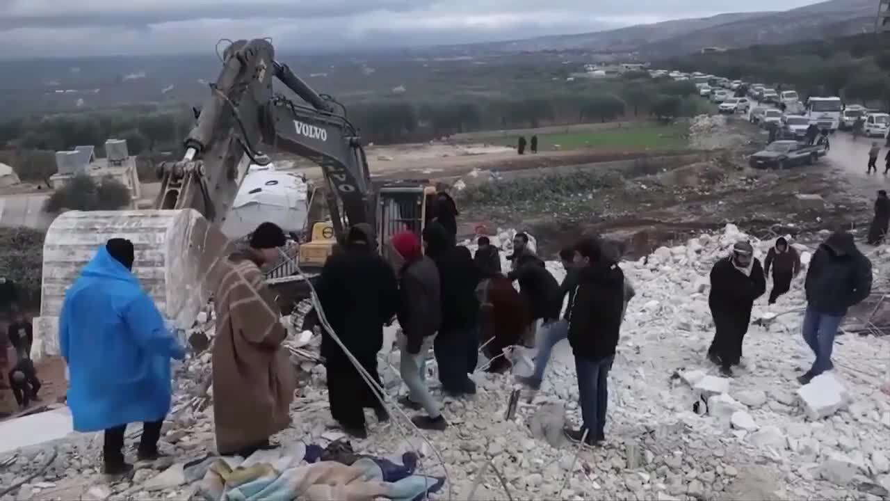 Rescuers Scramble In Turkey Syria After Quake Kills 4 000 Wsvn 7news