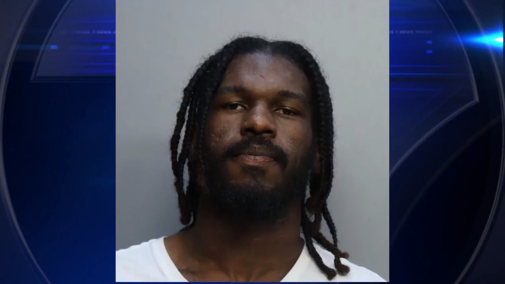 4 Arrested Including Former Nfl Player After Armed Assault On Miami