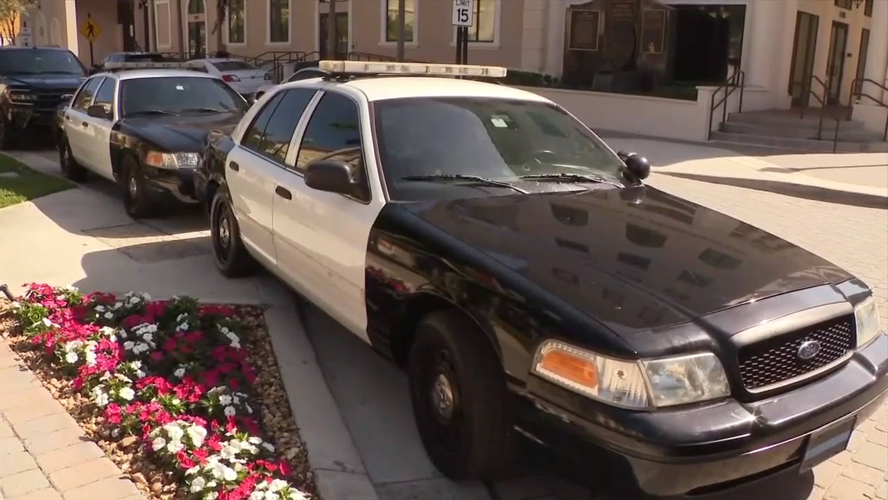 Miramar donates police cruisers to Bahamas Police Force - WSVN 7News ... Miramar donates police cruisers to Bahamas Police Force - WSVN 7News ...